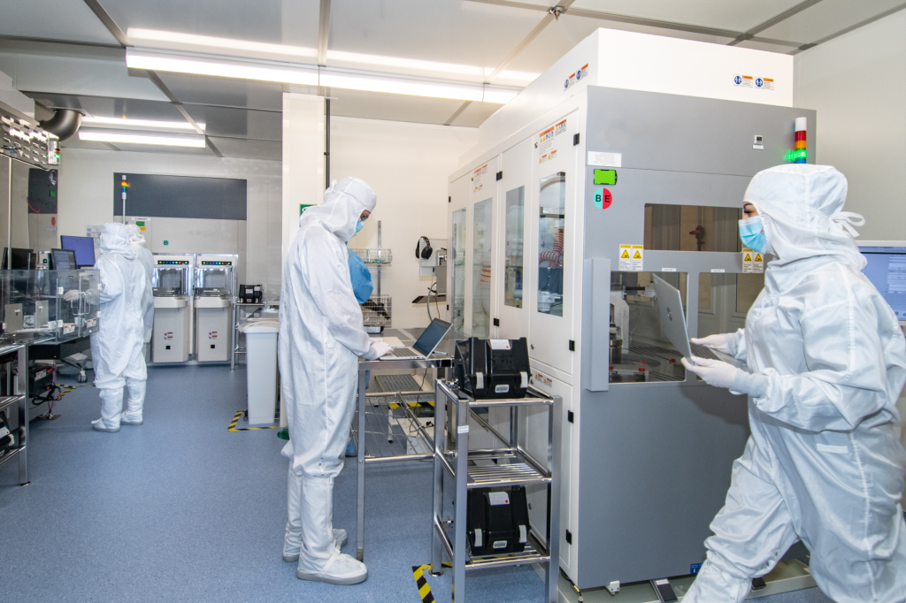 Aledia Factory Tour: A Glimpse into the Future of MicroLED Production ...